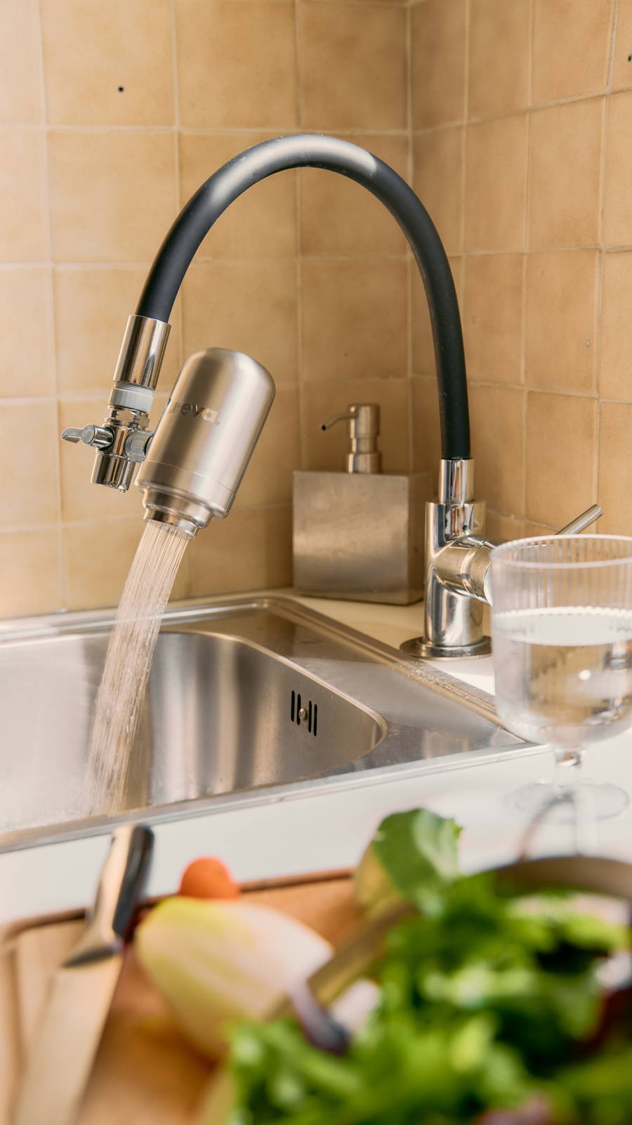 Filtre à Eau Pureva | Eau filtrée naturellement directement au robinet